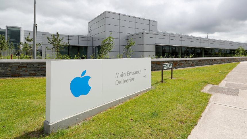 EU Vs. Apple: Tech Giant Slams EU for ‘Fundamentally Flawed’ 13bn Euros ...